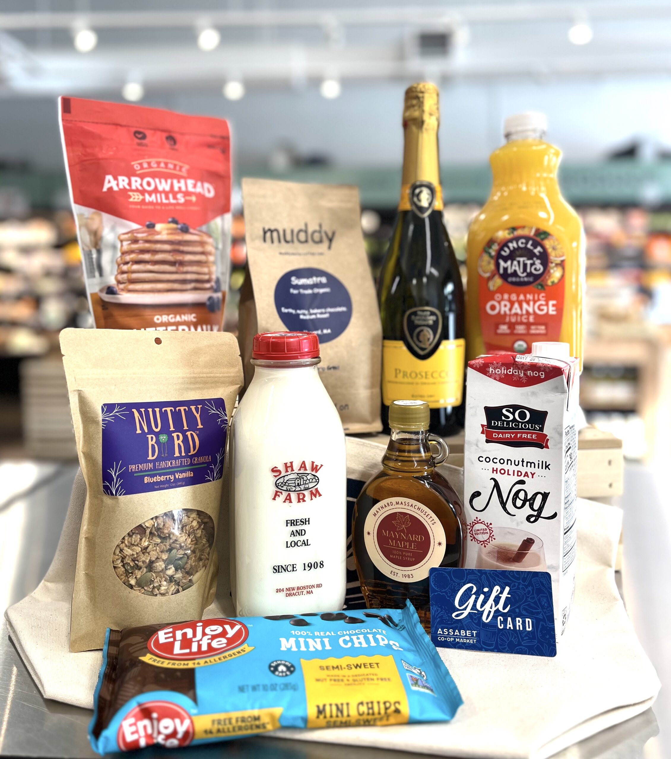 Holiday Gift Bags - Assabet Co-op Market